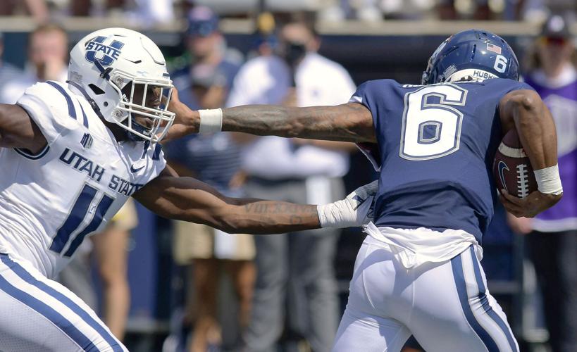 Photo Gallery: Connecticut-Utah State Football ...