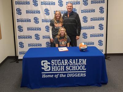 Pannell signs to play volleyball at snow | Sports ...