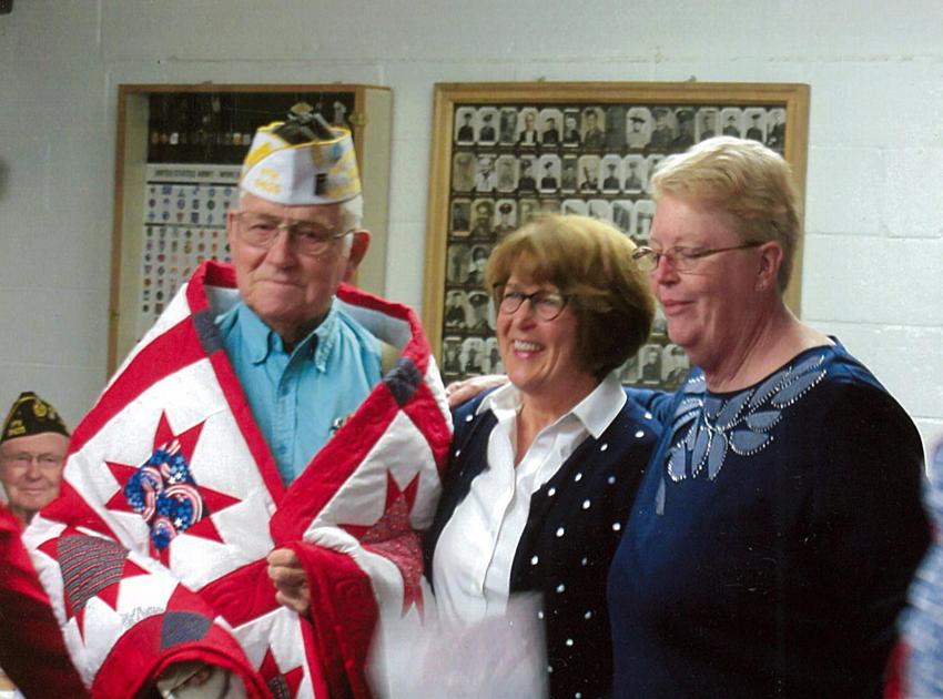 Keith Nave receives quilt of honor from Lady Lions | Local News ...