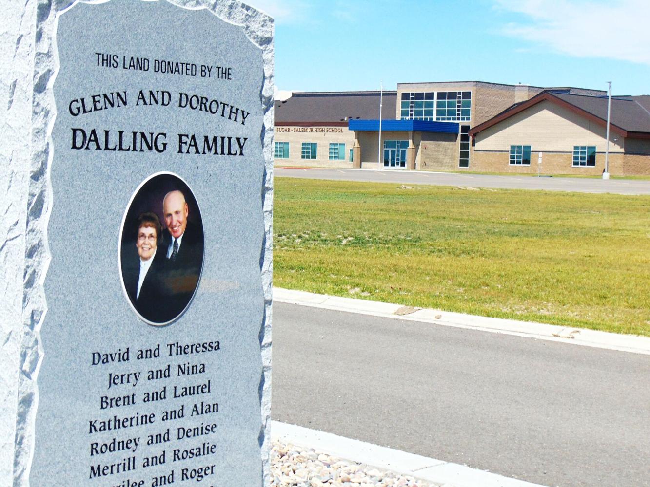Former Sugar City mayor, bishop and teacher Glenn Dalling dies | Local ...