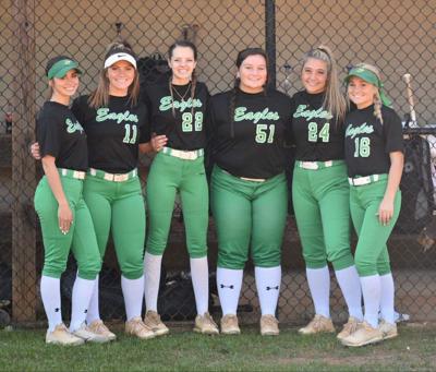 LADY EAGLES SOFTBALL CELEBRATES SENIOR NIGHT | Sports | rheaheraldnews.com