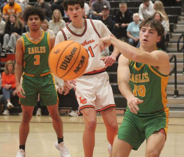 Lady Eagle's rally falls short | Sports | rheaheraldnews.com