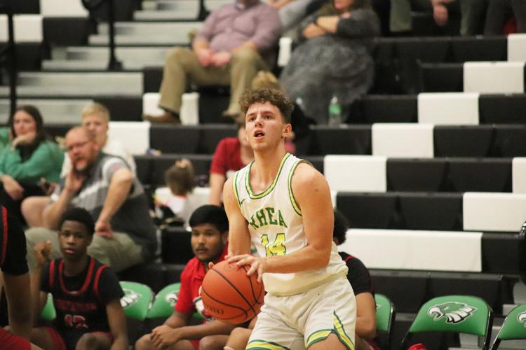 Eagle hoops land the Owls on Senior Night | Sports | rheaheraldnews.com