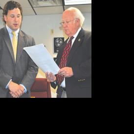 Dayton swears in new judge | Local News | rheaheraldnews.com