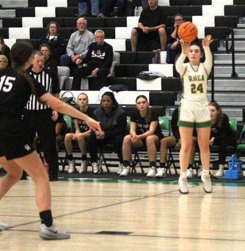 Scoreboard gets a workout as Rhea County falls to Oak Ridge | Sports ...