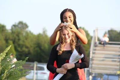SCMS crowns homecoming queen | News | rheaheraldnews.com
