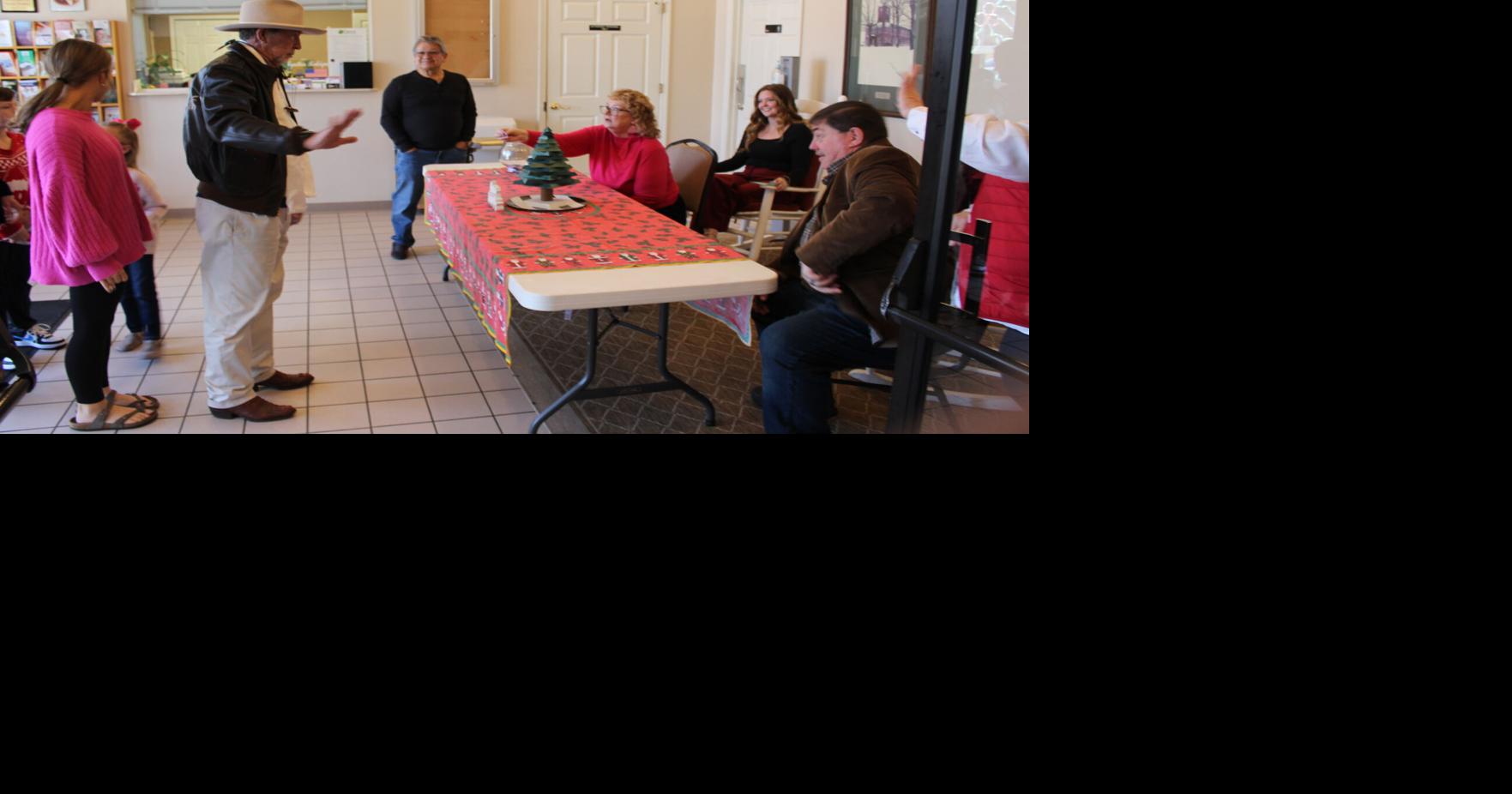 Joint Christmas open house held on Monday | News | rheaheraldnews.com