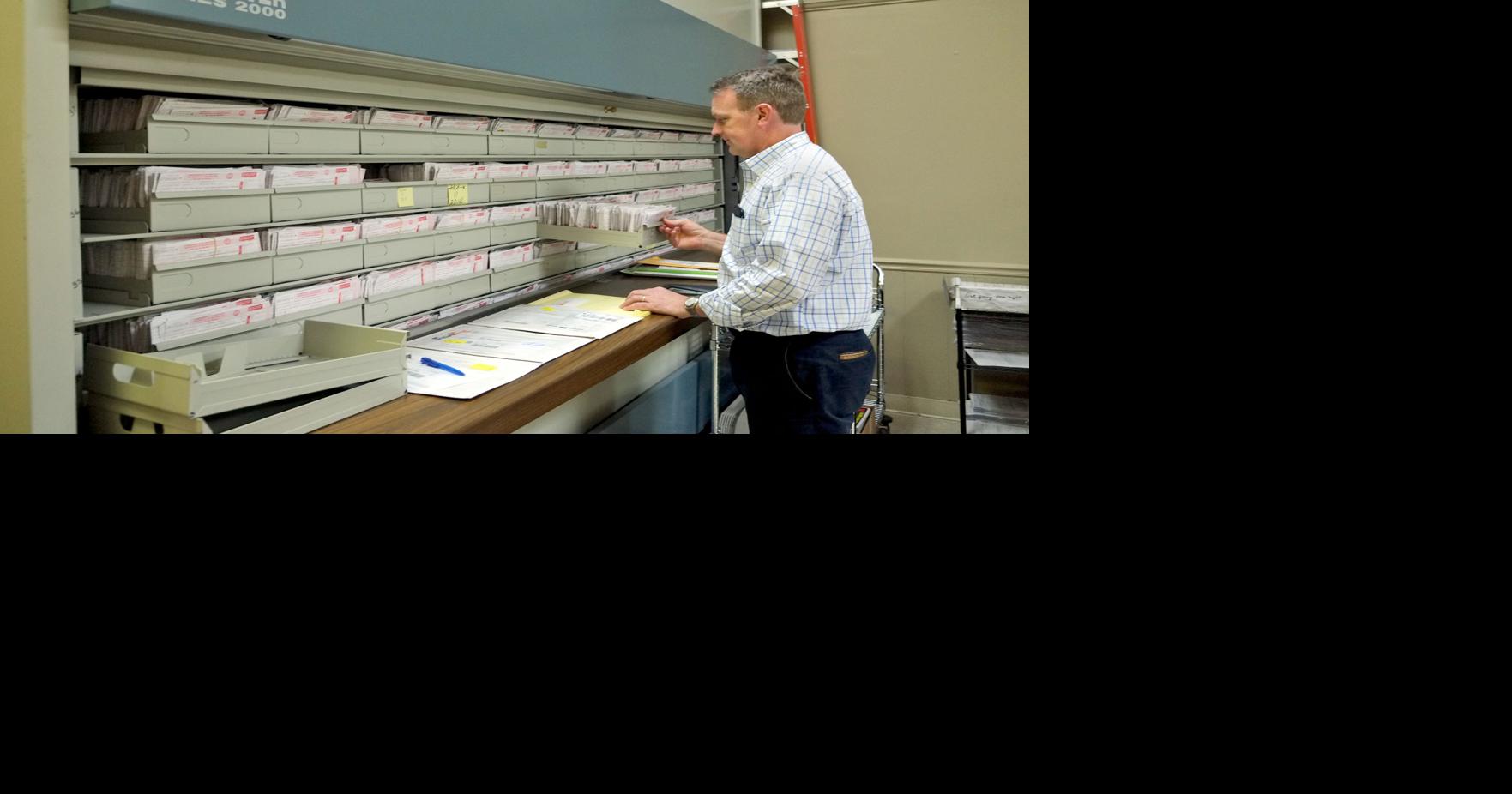Clerk begins issuing new-style license decals | Local News ...