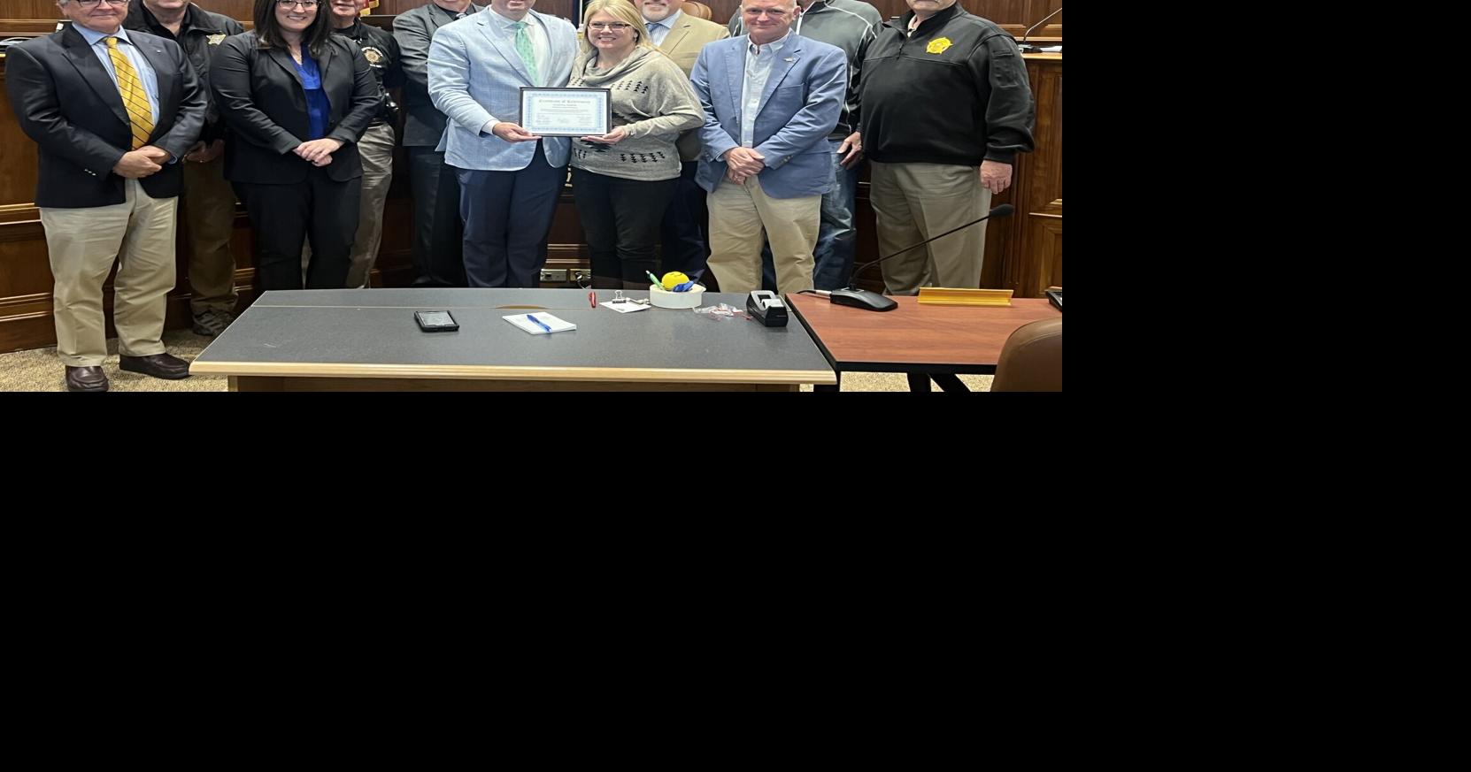 Fiscal court recognizes Glenna Smith's retirement, approves funds for ...