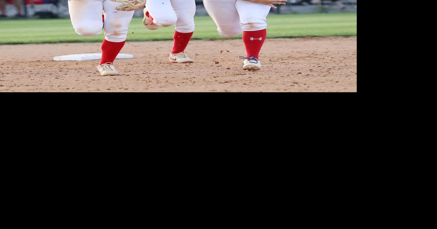 11TH REGION SOFTBALL: Lady Indians headed to semis for first time since ...