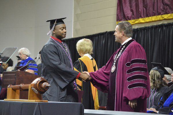 Chasing the diploma: EKU holds fall commencement ceremonies | News ...