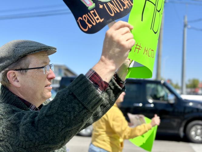 'Homelessness Ain’t a Crime': MCTU leads rally to Sen. Carpenter's ...