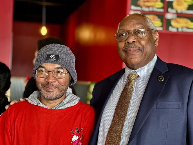 Lay's Donuts celebrates a sweet grand opening | News | richmondregister.com
