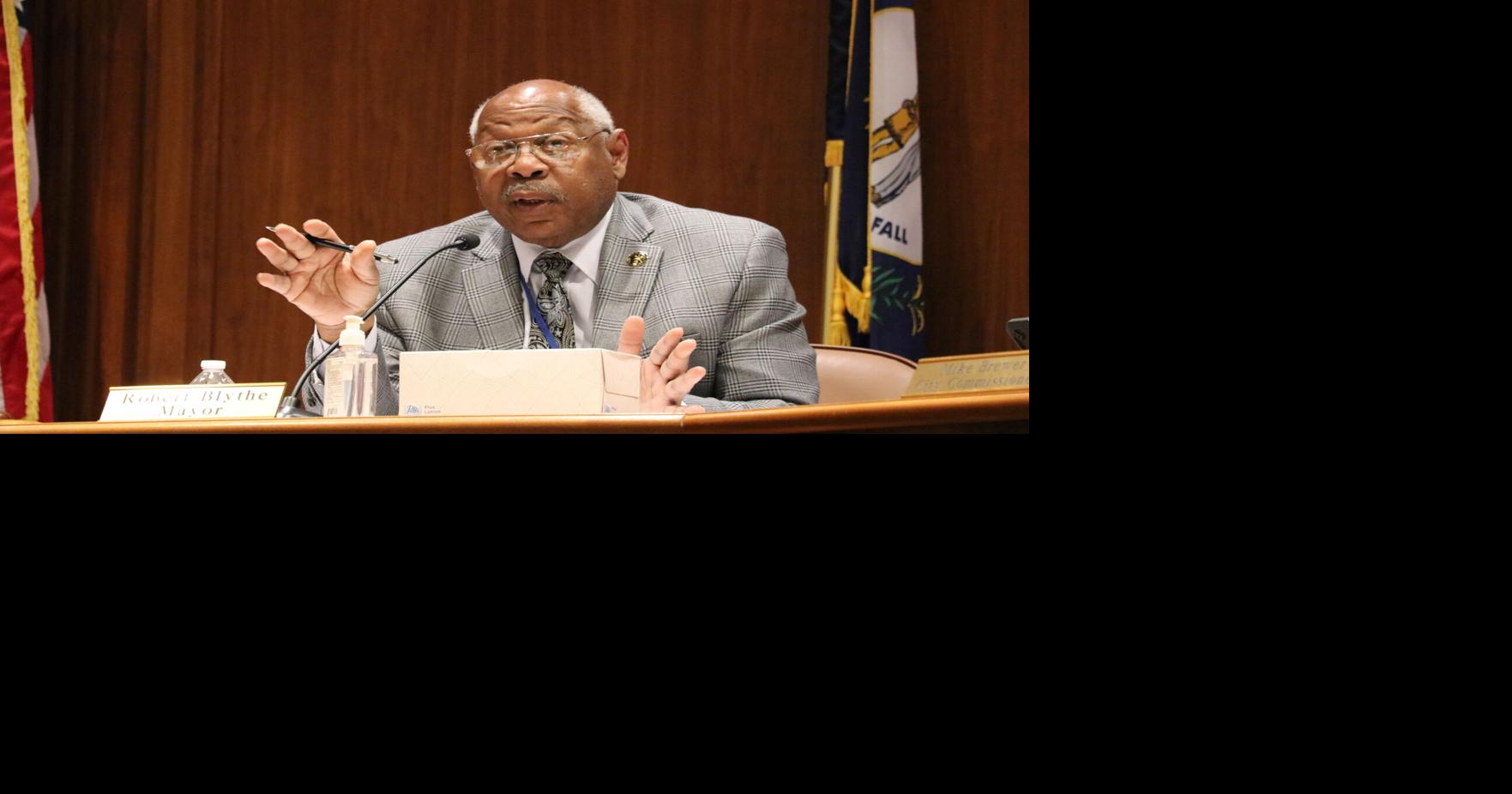 Richmond approves new regulations on Smoking, welcomes Cigar Lounge ...