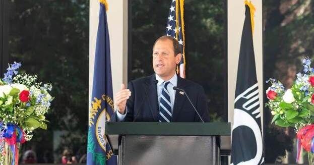 Barr announces federal grant to establish new veterans program at EKU ...