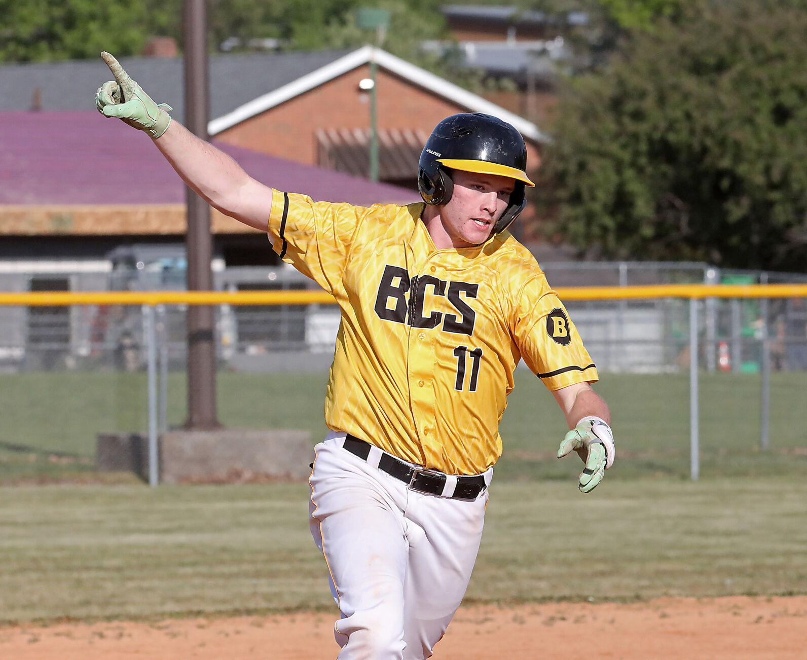 HIGH SCHOOL BASEBALL: Prophitt, Pirates slam Patriots ...