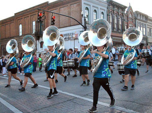PHOTOS: Homecoming parades | News | richmondregister.com