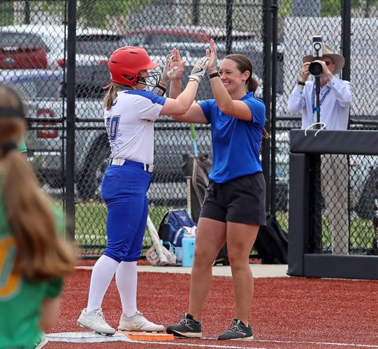 HEADED BACK TO STATE: Lady Indians win first region championship in 24 ...