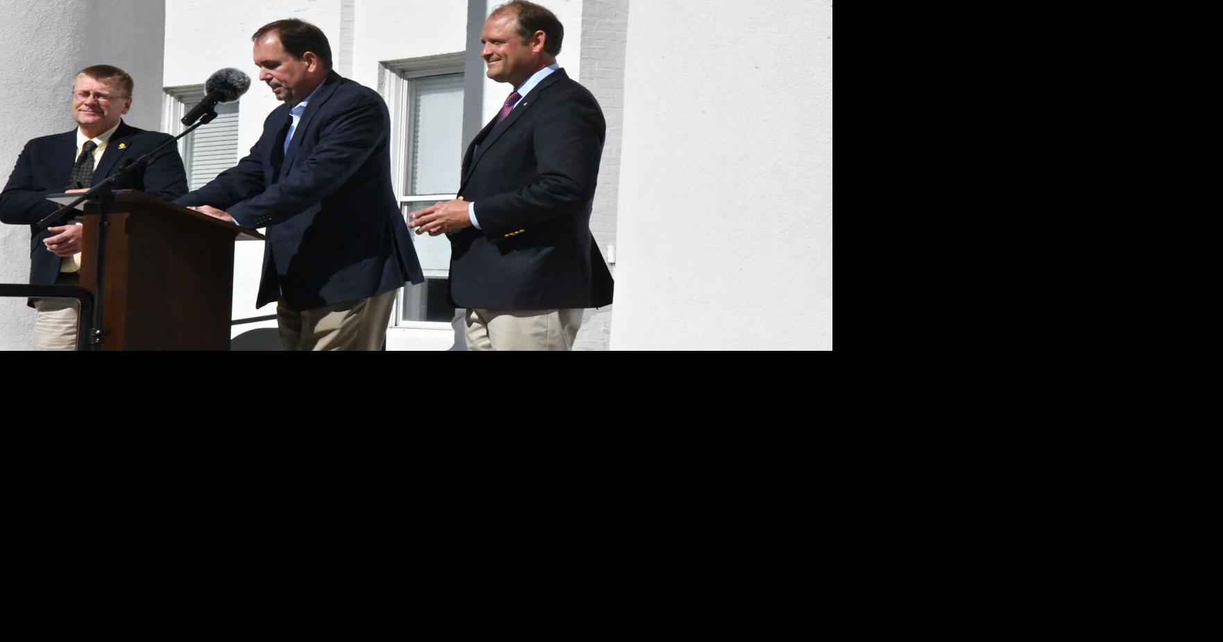 Barr and Taylor announce $5 million road infrastructure grant | News ...