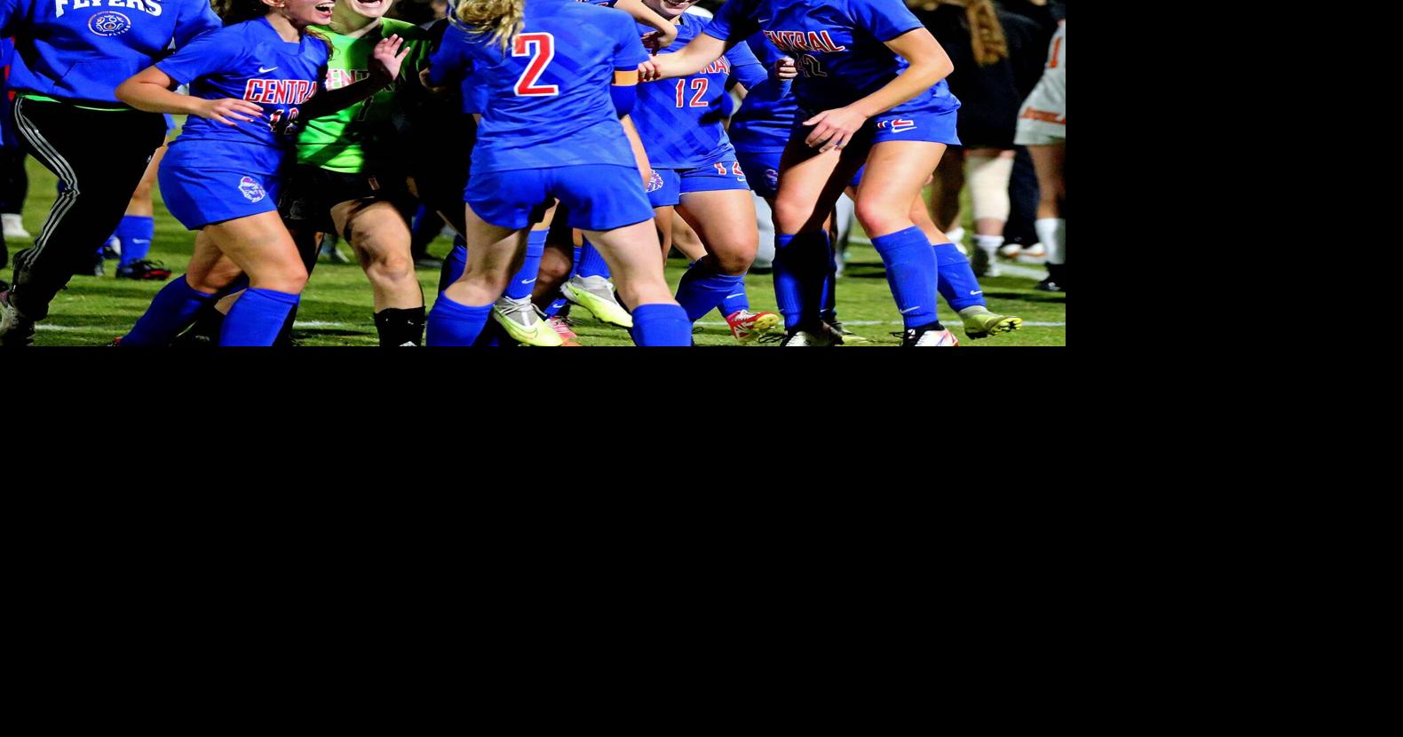 11TH REGION GIRLS SOCCER: Central headed back to title game after OT ...