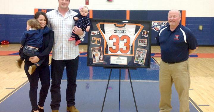 FOOTBALL: Southern retires jersey of football standout Luke Stocker ...