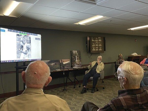 Wandering with Warren: Historians taken back in time with photographs ...