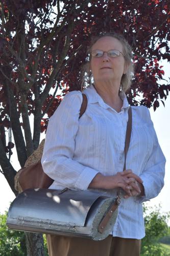 Jones brings Braun sisters to life | News | richmondregister.com