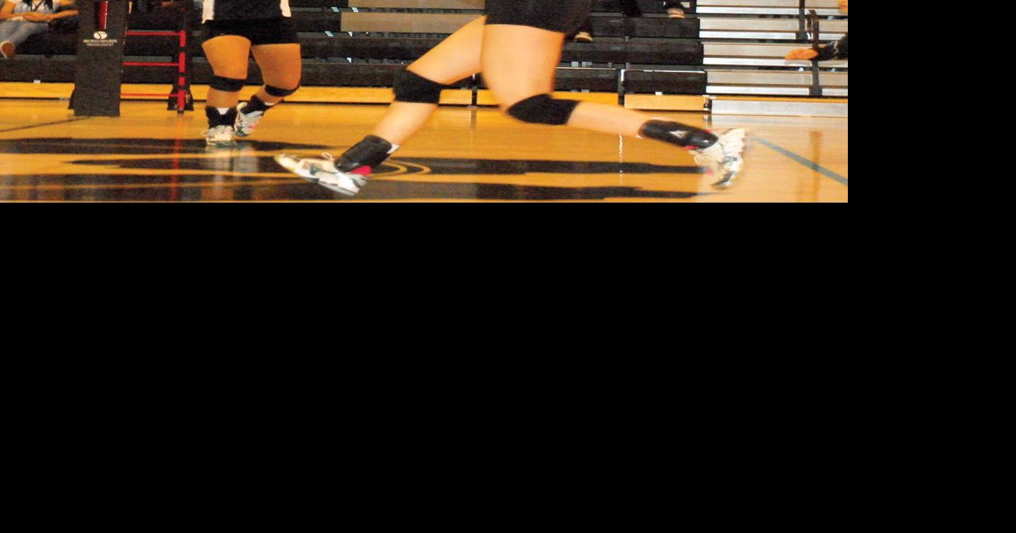 Elkettes Overcome Injury to Key Player, Win First Two | Sports ...