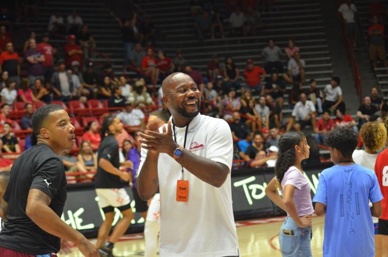 Lady Eagles Coach Back on the Court | Sports | riograndesun.com