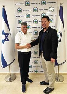Mayor Travels to Israel with Delegation | News | riograndesun.com