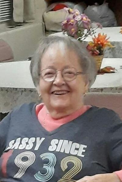 Reeda Komrs | Obituaries | rivertonranger.com