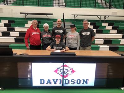 Tiger track star hurdling into college | Sports | rivertonranger.com