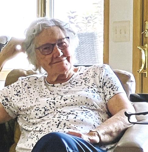Nadine Graham | Obituaries | rivertonranger.com