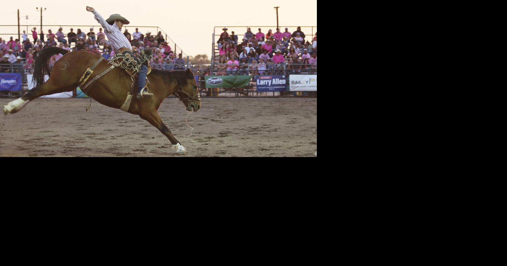 PRCA rocks the grandstand | Arts & Entertainment | rivertonranger.com