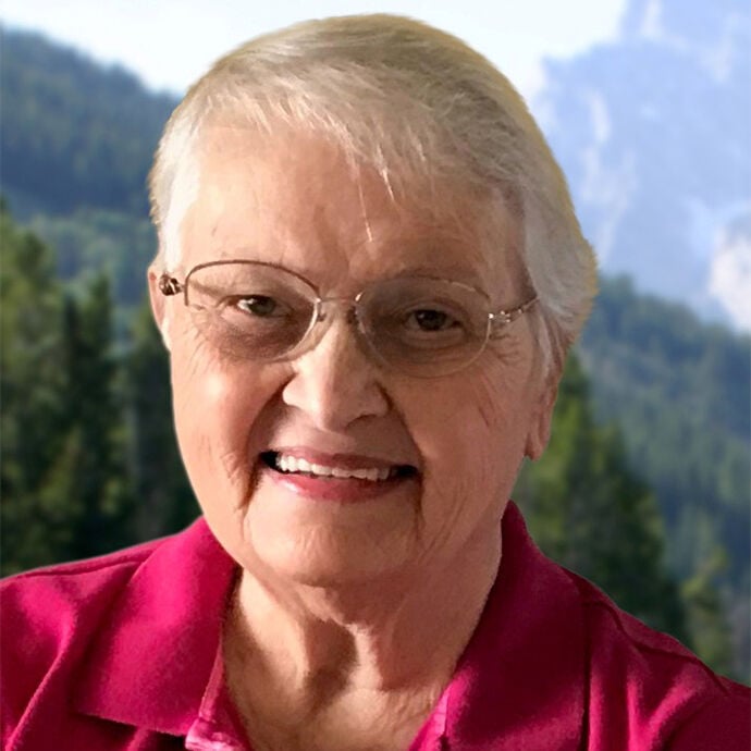 Ann Mae (Kaun) Uecker | Obituaries | rivertonranger.com