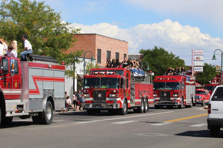 Homecoming Parade | News | rivertonranger.com
