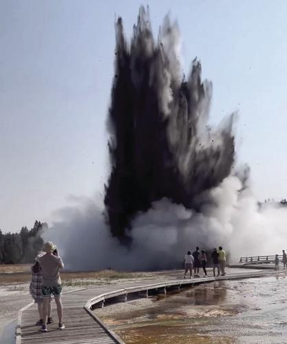 Biscuit Basin thermal area explosion not atypical for Yellowstone ...