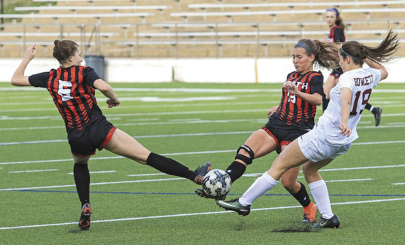 Heath girls prevail in soccer shootout vs. Rowlett | Sports ...