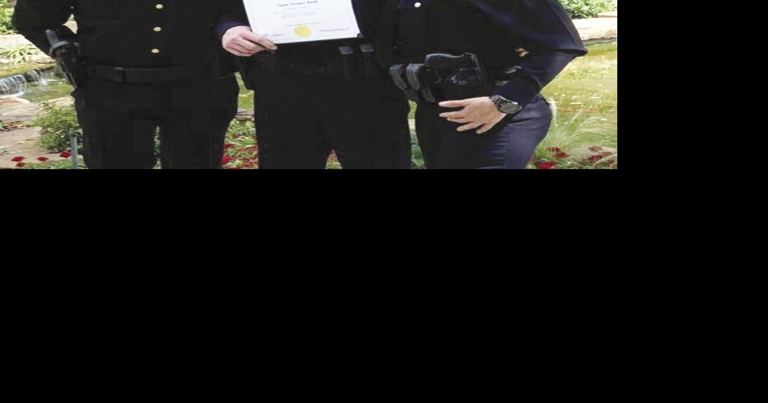 PHOTO Tyson Burks graduates police academy | | rockwallheraldbanner.com