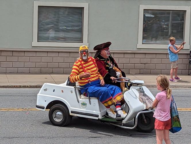 Pirates, buccaneers and clowns invade Sylvan Beach for Pirate Parade ...