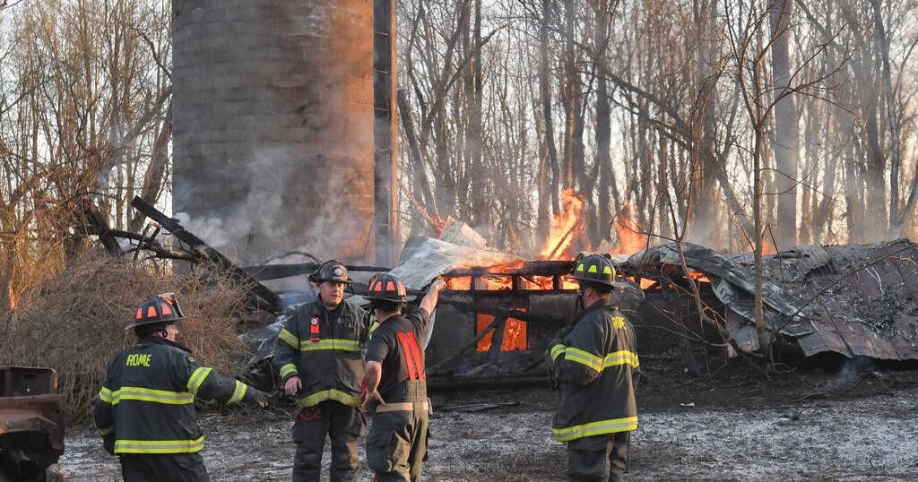 Fire destroys abandoned Rome Cable building | Public Safety ...