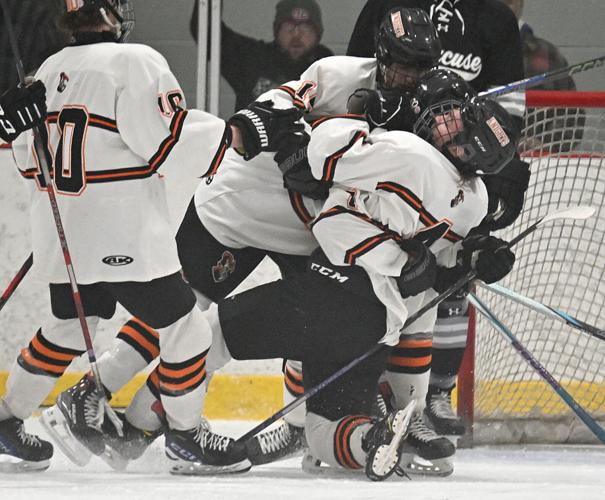 RFA hockey wins 5-0 in quarterfinals | Sports | romesentinel.com