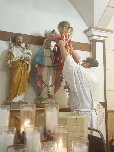 May crowning of Mary | | romesentinel.com