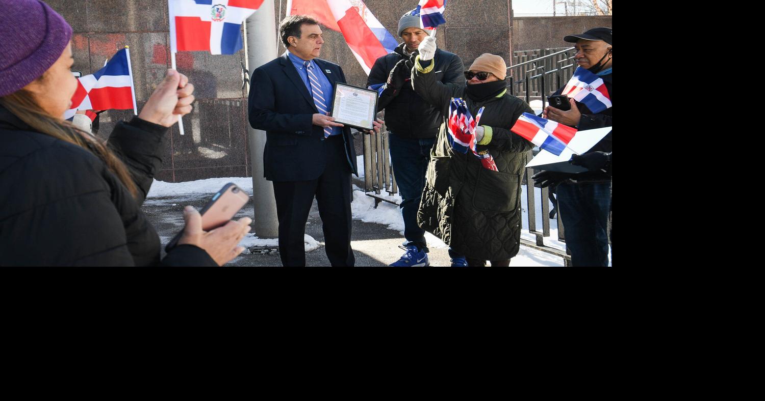 Dominican heritage celebrated with Utica flag raising | Oneida ...