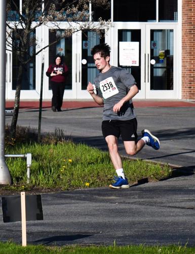 Runners get nice conditions for Ted Moore Run/Walk in Utica | Sports ...