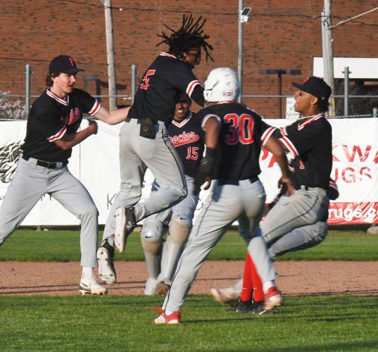 Utica-Proctor baseball tops Camden for another walkoff win | Sports ...