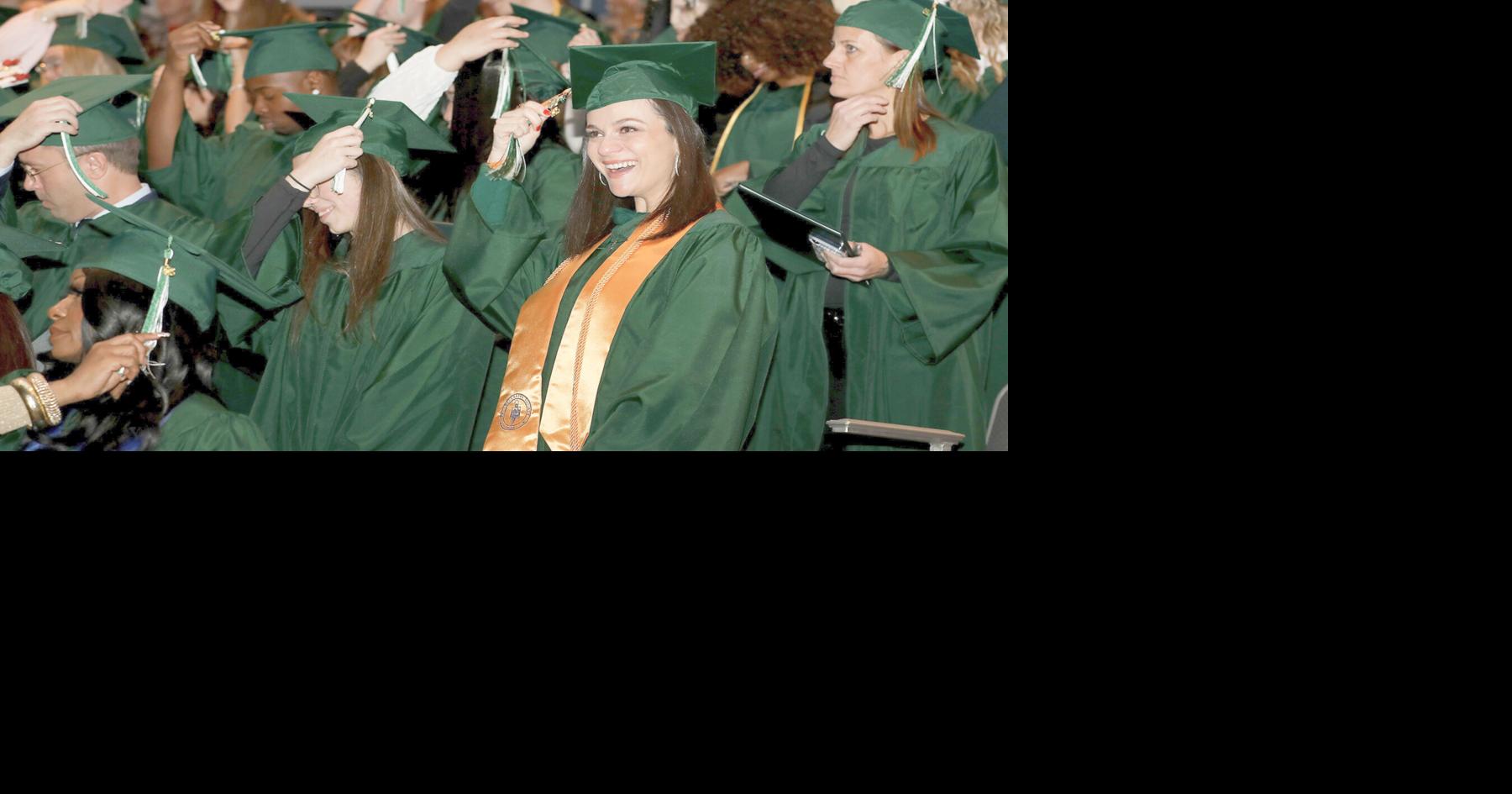 MVCC holds fall commencement at Utica campus | News | romesentinel.com