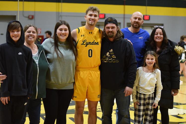 CNY COLLEGE NOTEBOOK: Gregory Gonyea breaks Vermont school's scoring ...