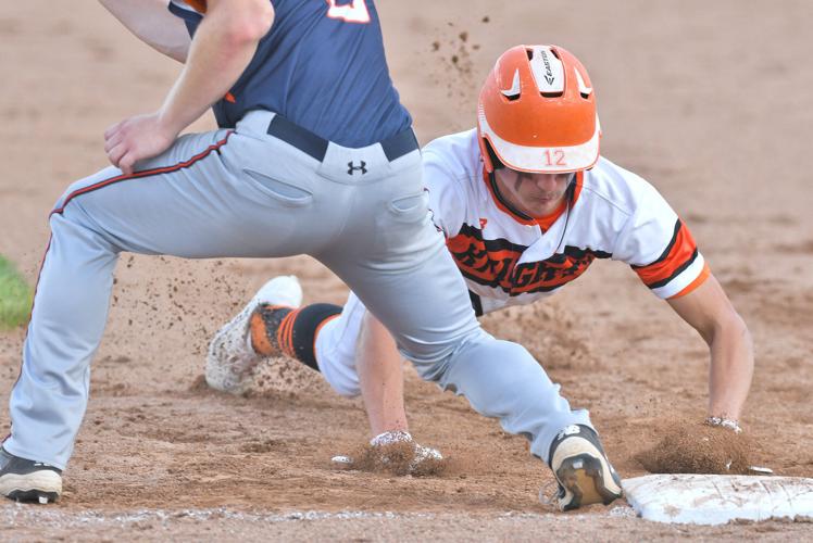 Squeeze bunt lifts RFA to Class AA semis in extras | Sports ...
