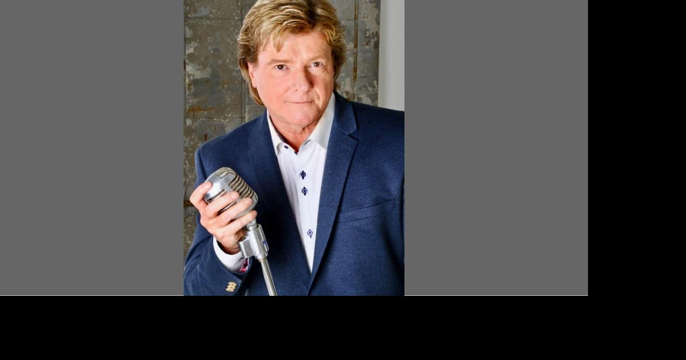 Andy Cooney, Mick Thomas perform at Irish Cultural Center ...